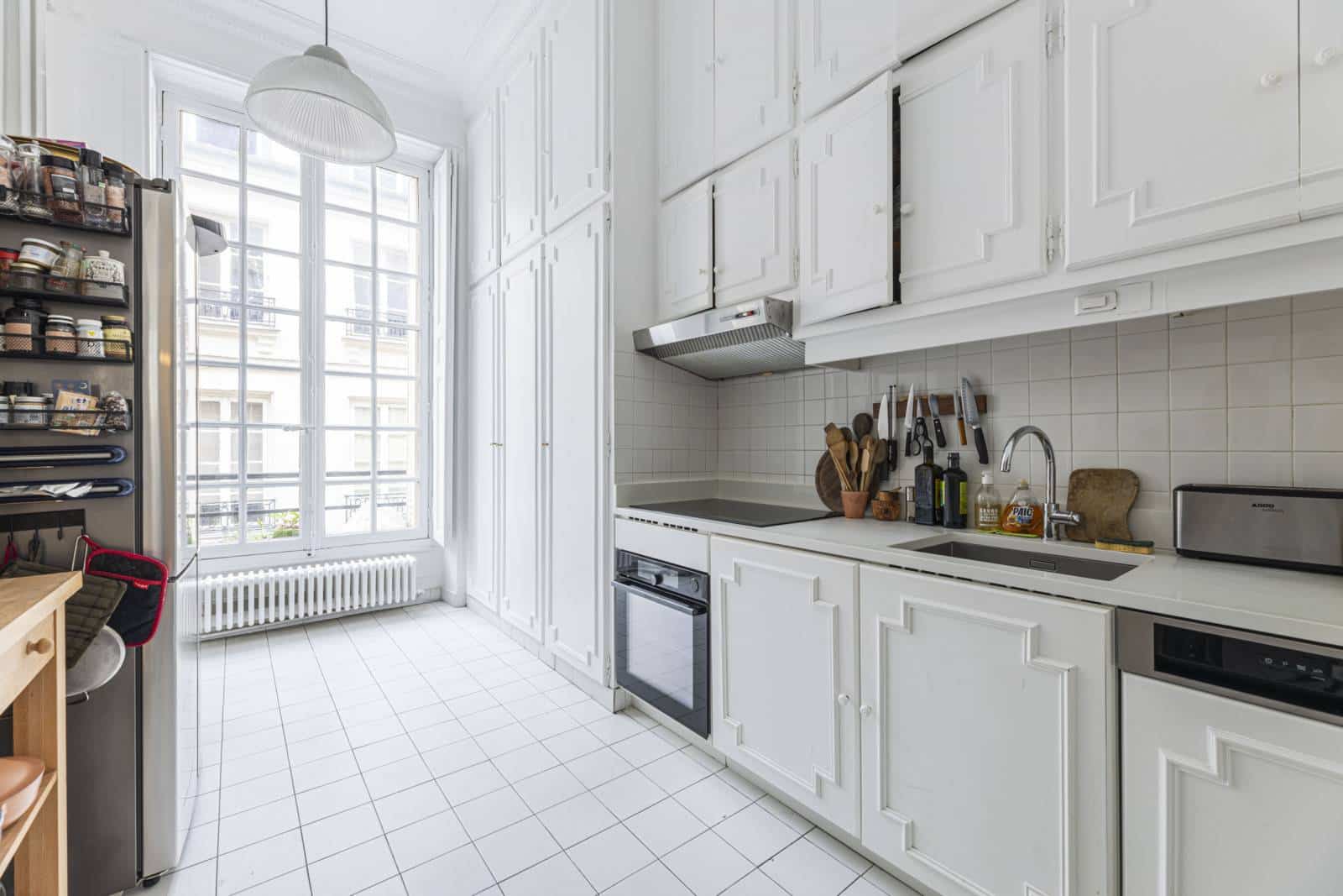 Paris apartment 6th: Rue de Savoie – Odéon Metro